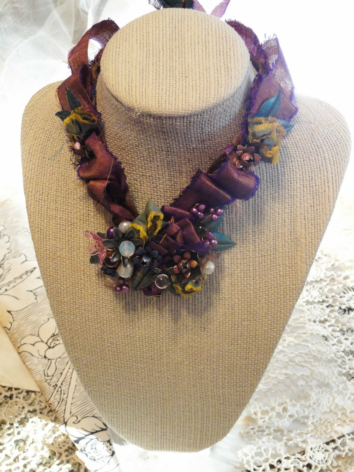 Glory Hound designs: Sari ribbon blog hop better late than never