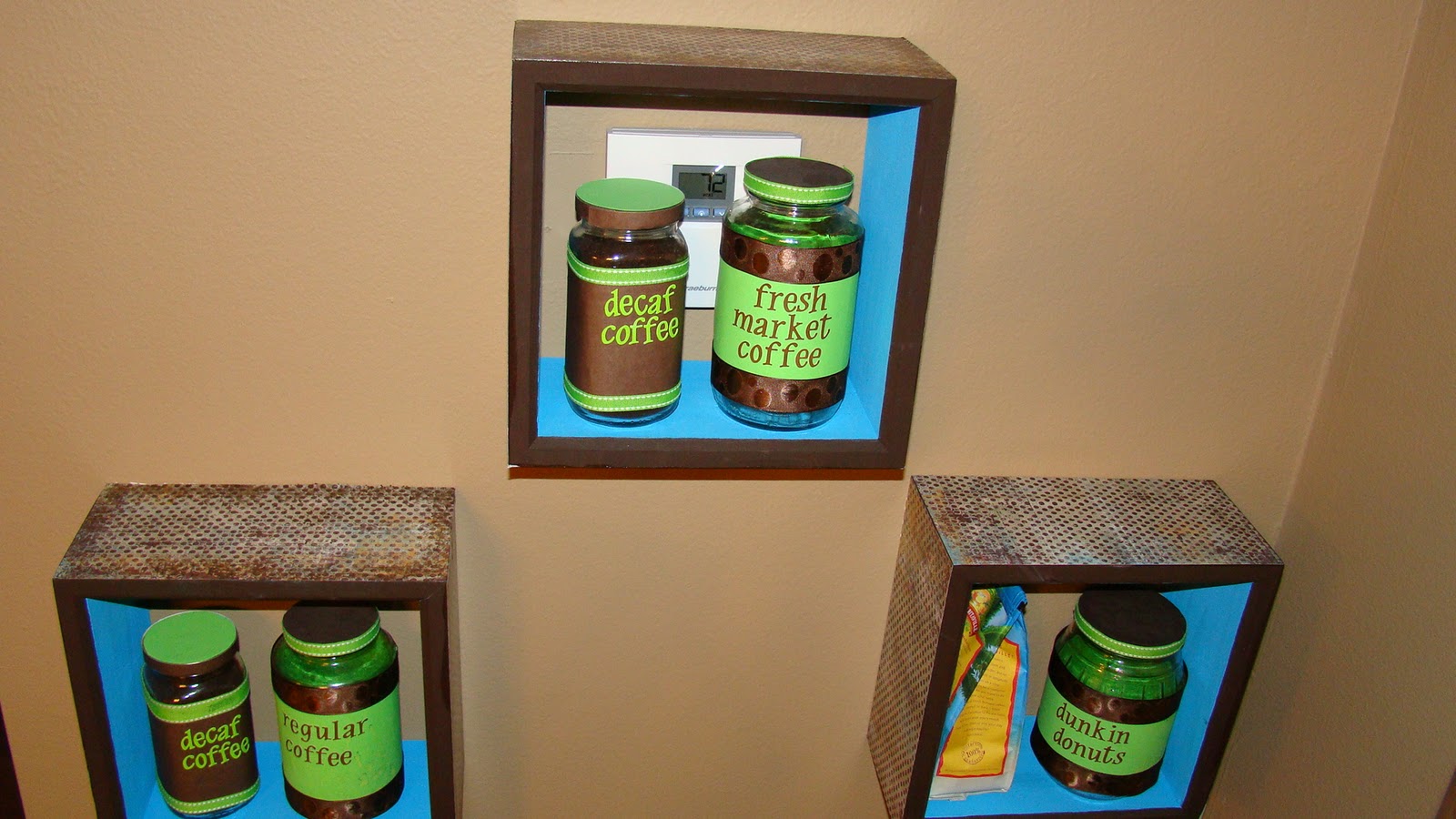 Natural Crafter: Organizing: Coffee Container Boxes