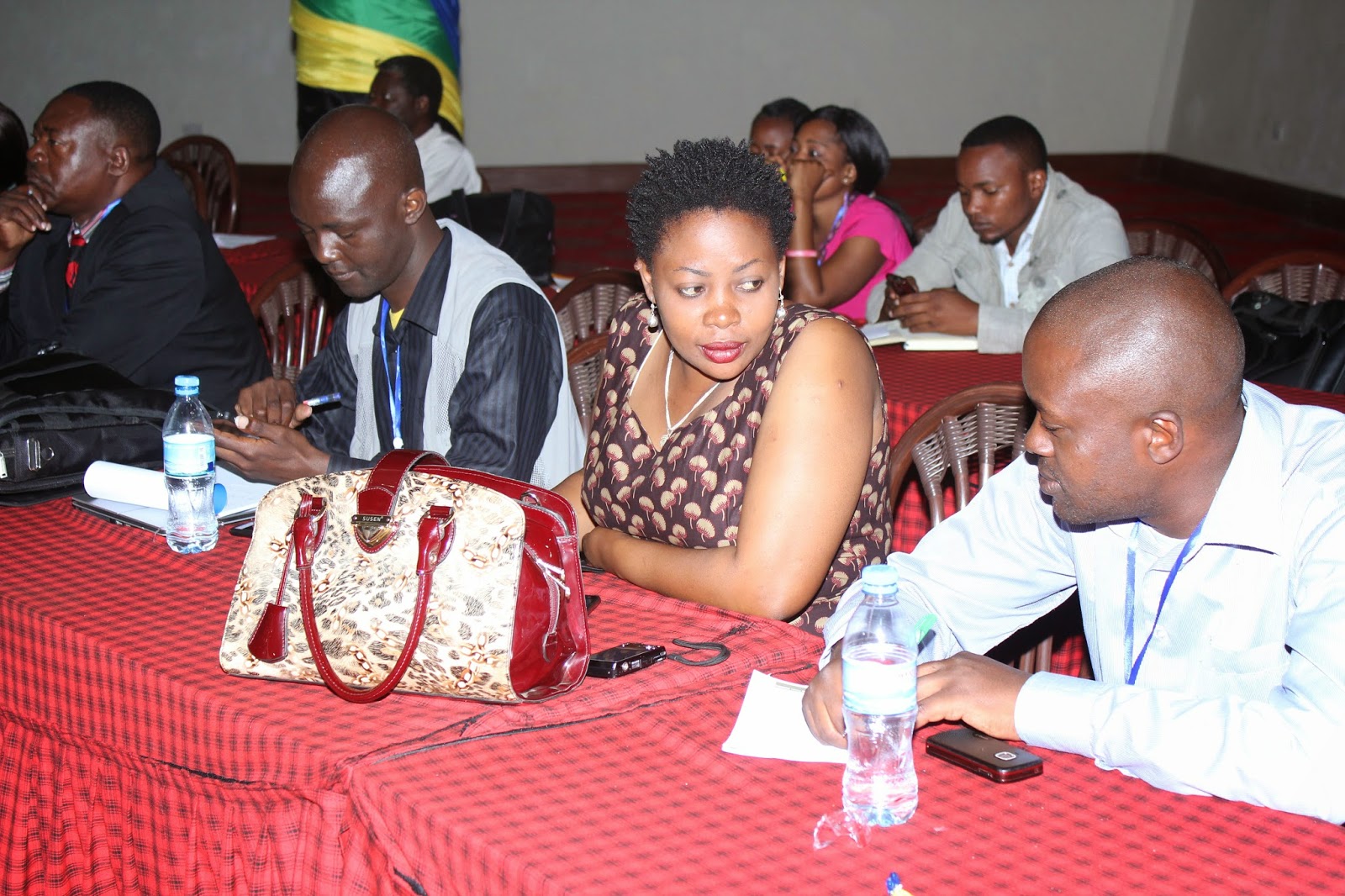 MATUKIO @ MICHUZI BLOG: VETA WATAKIWA KUSIKILIZA MAONI YA WADAU WAO ILI ...