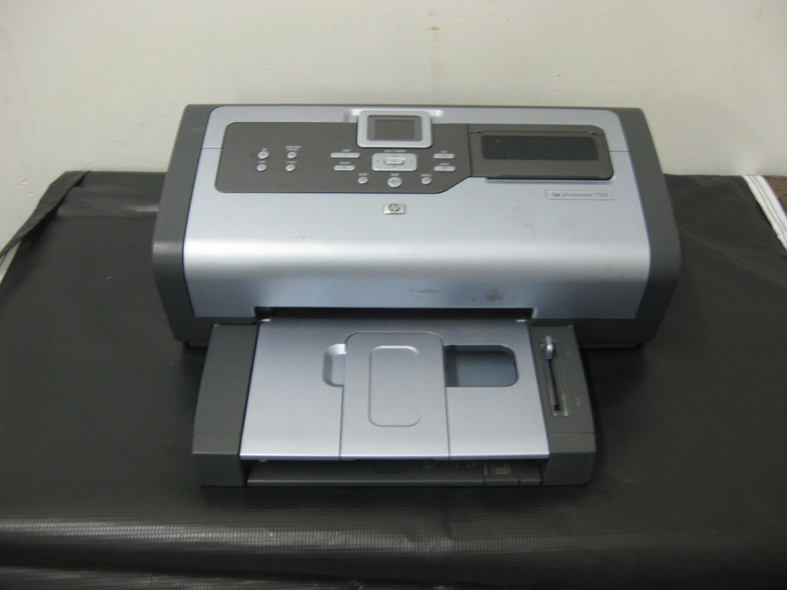 CHICAGO ANTIQUES: HP photosmart 7760