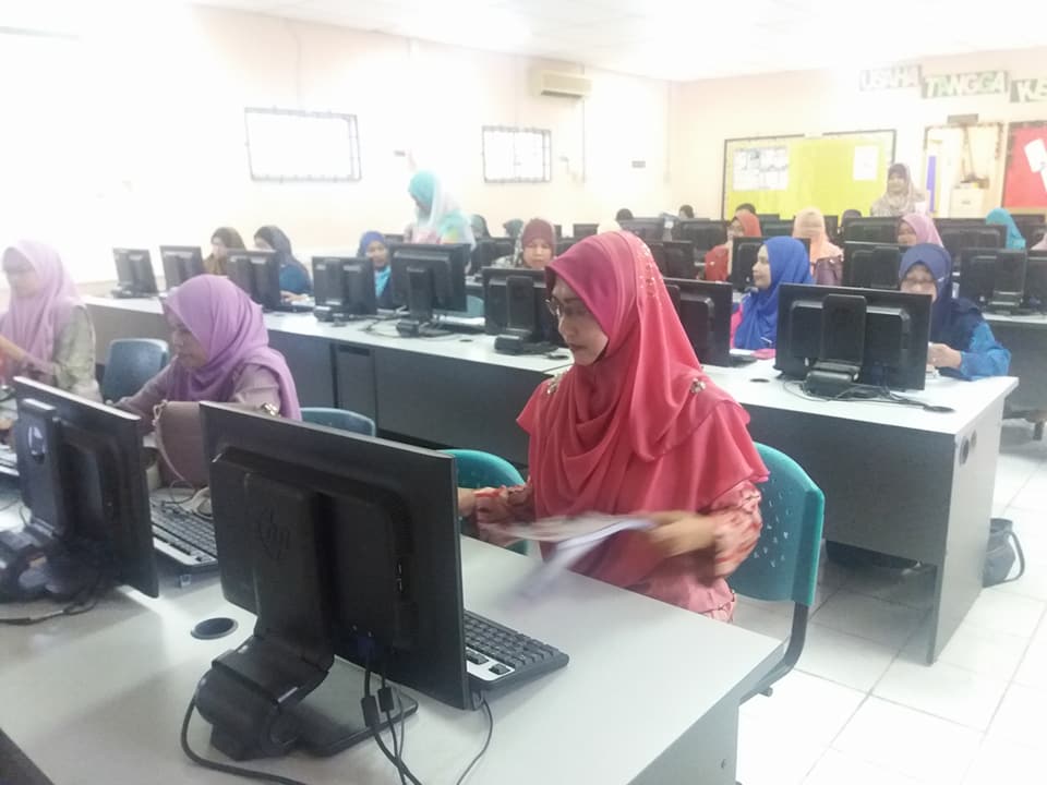 SMK DEWAN BETA | TAKLIMAT PENGGUNAAN VLE GURU DAN MURID OLEH UNICLIQ ...