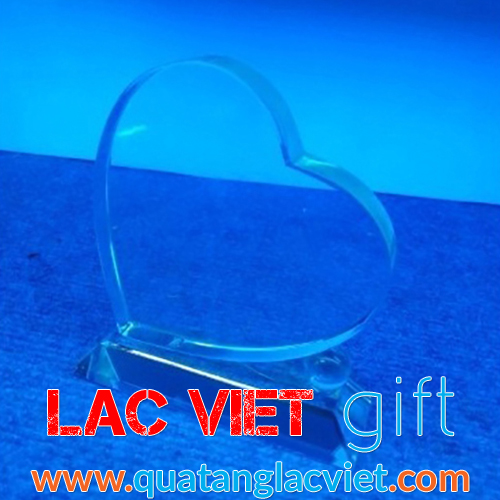 Biểu Trưng Trái Tim Pha Lê - Quà Tặng Lạc Việt