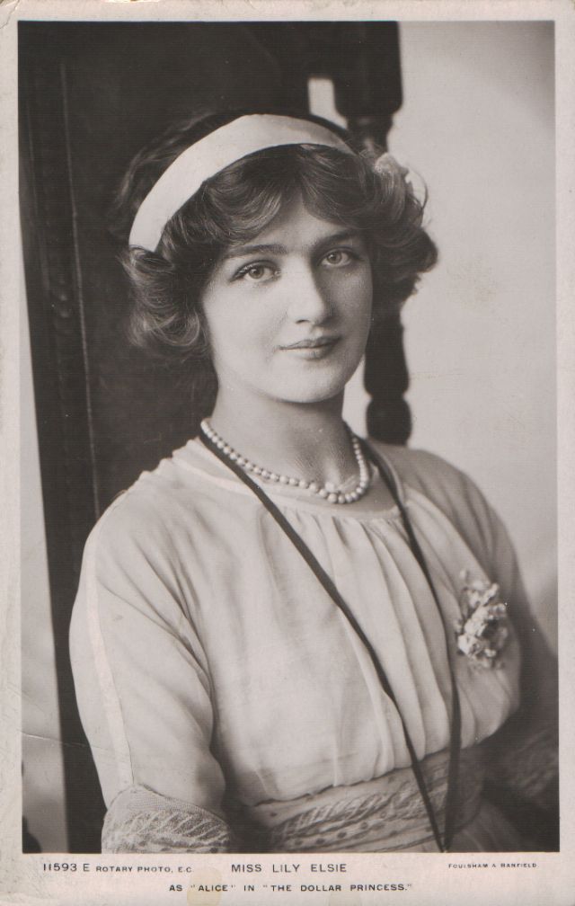 Beautiful Vintage Portrait Photos of Lily Elsie From Between the Mid ...