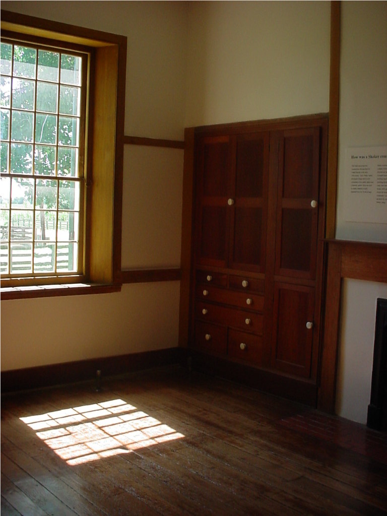 Wayfarin' Stranger: Shaker settings - clothing storage