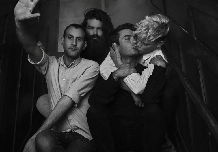 Retratando Voces: Preoccupations - New Material
