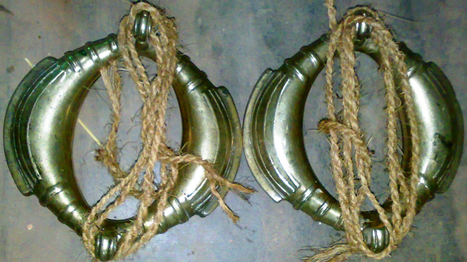 THULU ORIPUGA-kavyasutha : GAGGARA daivada kale karnikada sanketha