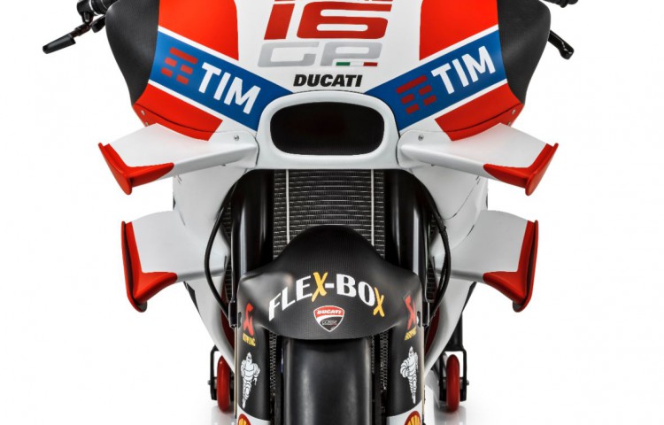 Mulai 2017 penggunaan winglet di MotoGP resmi dilarang..!! Waaah ...