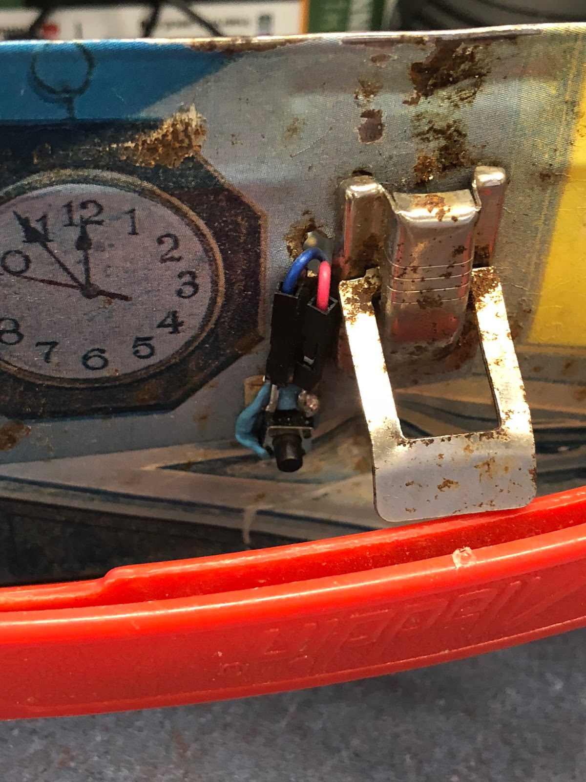 The Nerdy Teacher: Raspberry Pi Lunchbox Computer #MakerEd #Make52