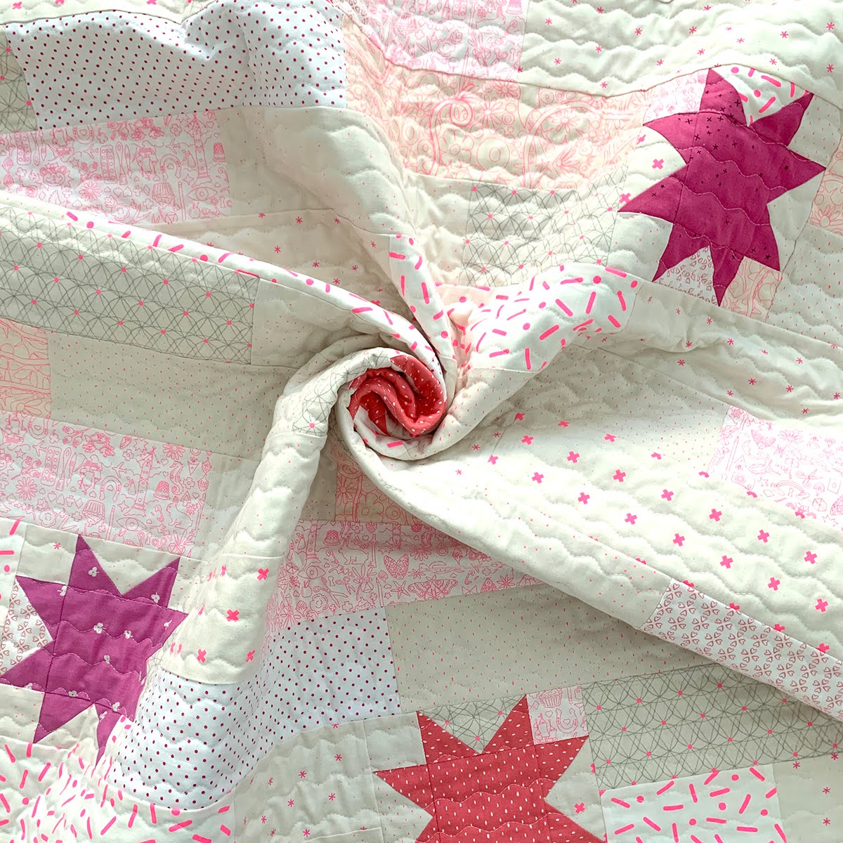 A Bright Corner: Fresh Fat Quarter Quilts Book Tour, Part 1