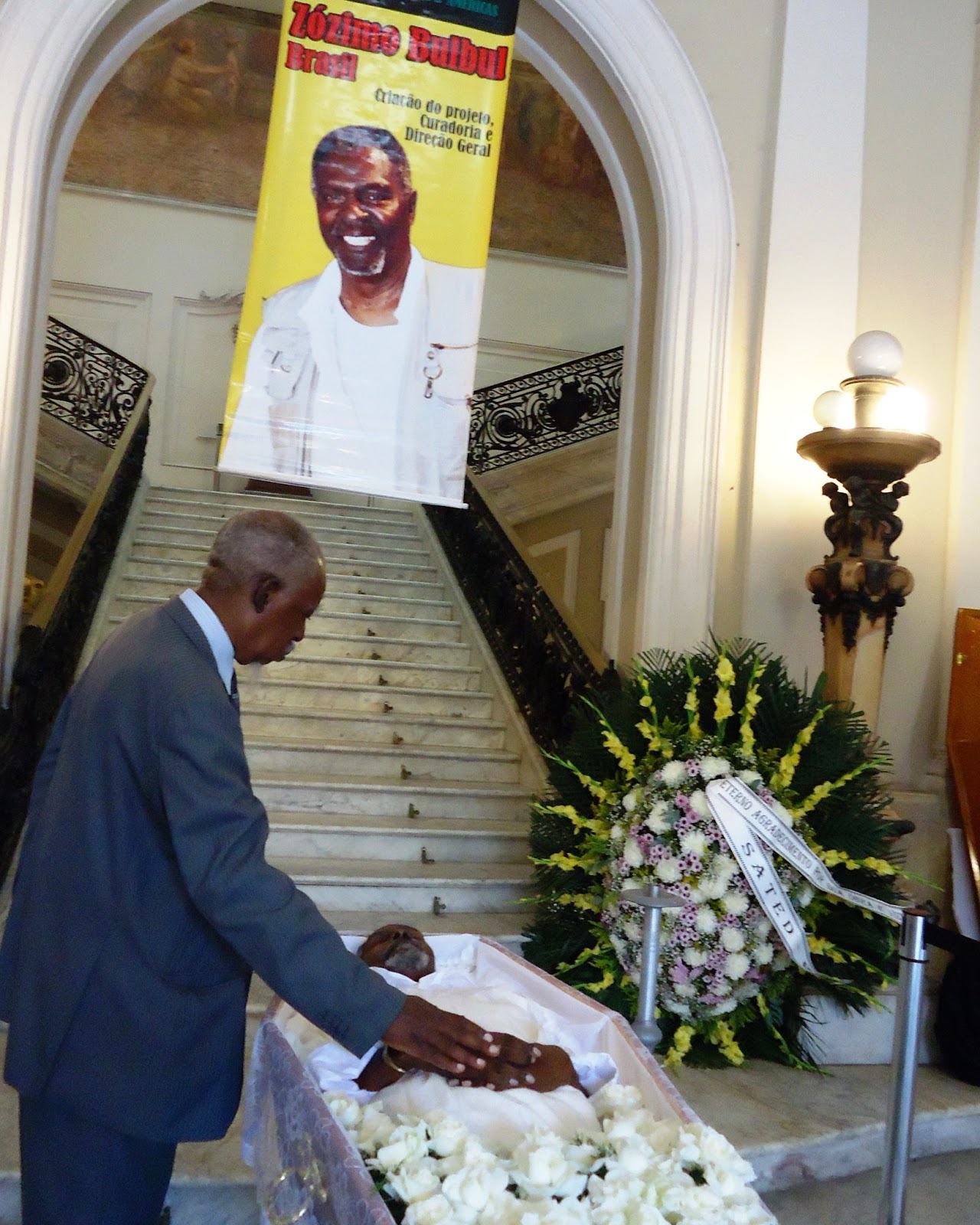Blog do Olhar Negro: MORRE NO RIO, AOS 75 ANOS, O CINEASTA ZÓZIMO ...