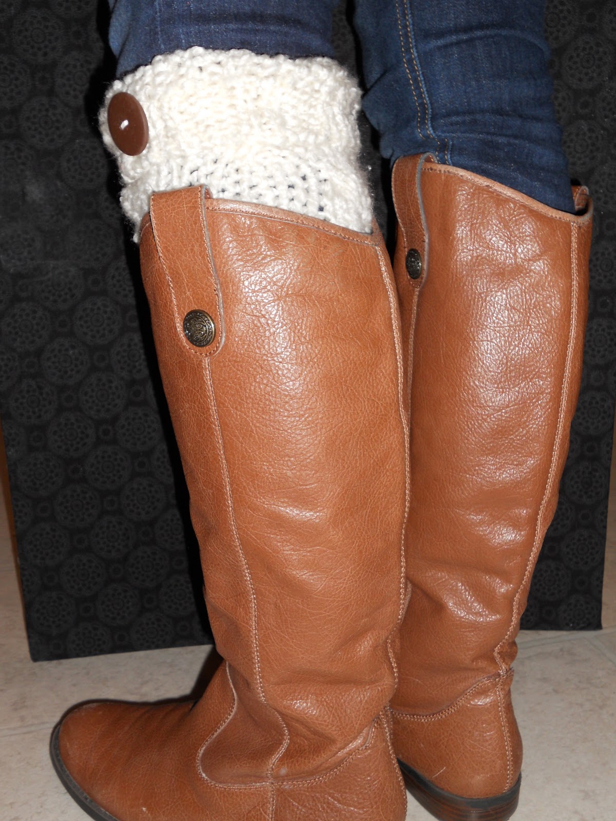 Crafting Made Simple: DIY: Boot Socks