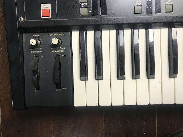 MATRIXSYNTH: Akai AX60 Polyphonic Synth