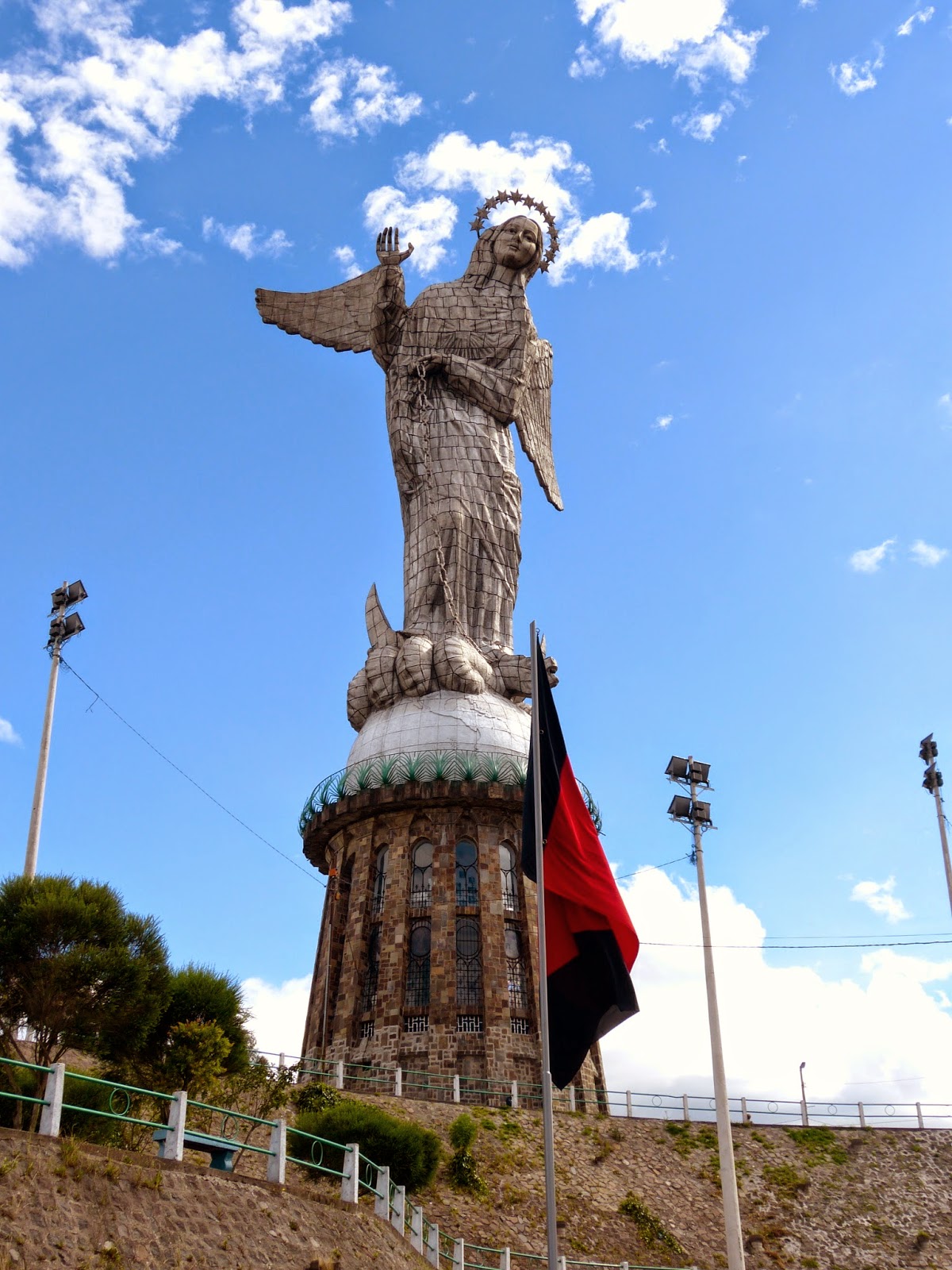Discover Ecuador: Museo del Panecillo