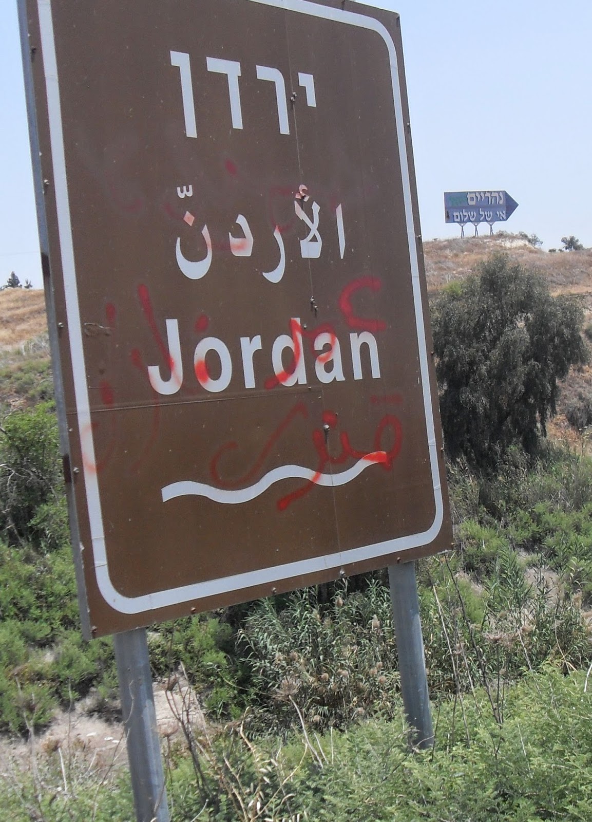 Language mystery: The (almost) speechless translator