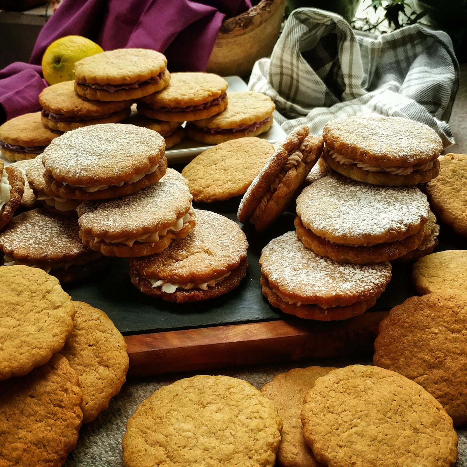 Albie Rock: LEMON SNAPS!!!