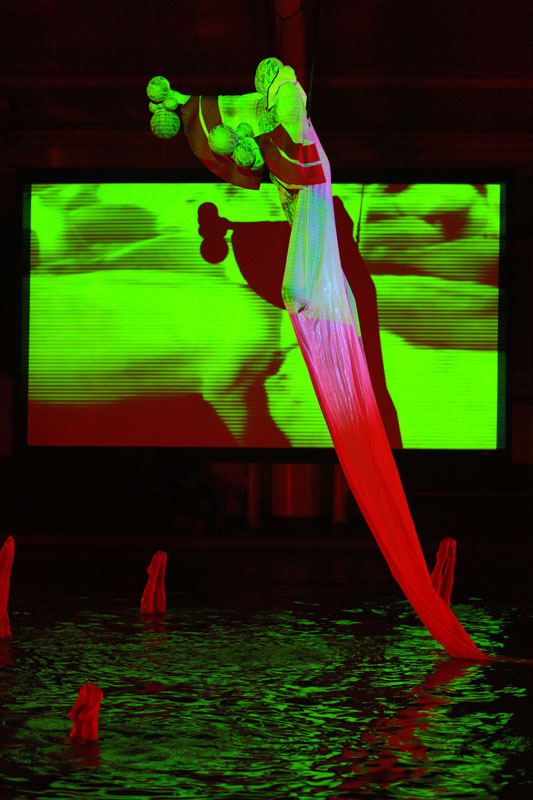 .: PICS FROM ATHI-PATRA RUGA'S ILULWANE PERFORMANCE PIECE IN NEW YORK ...