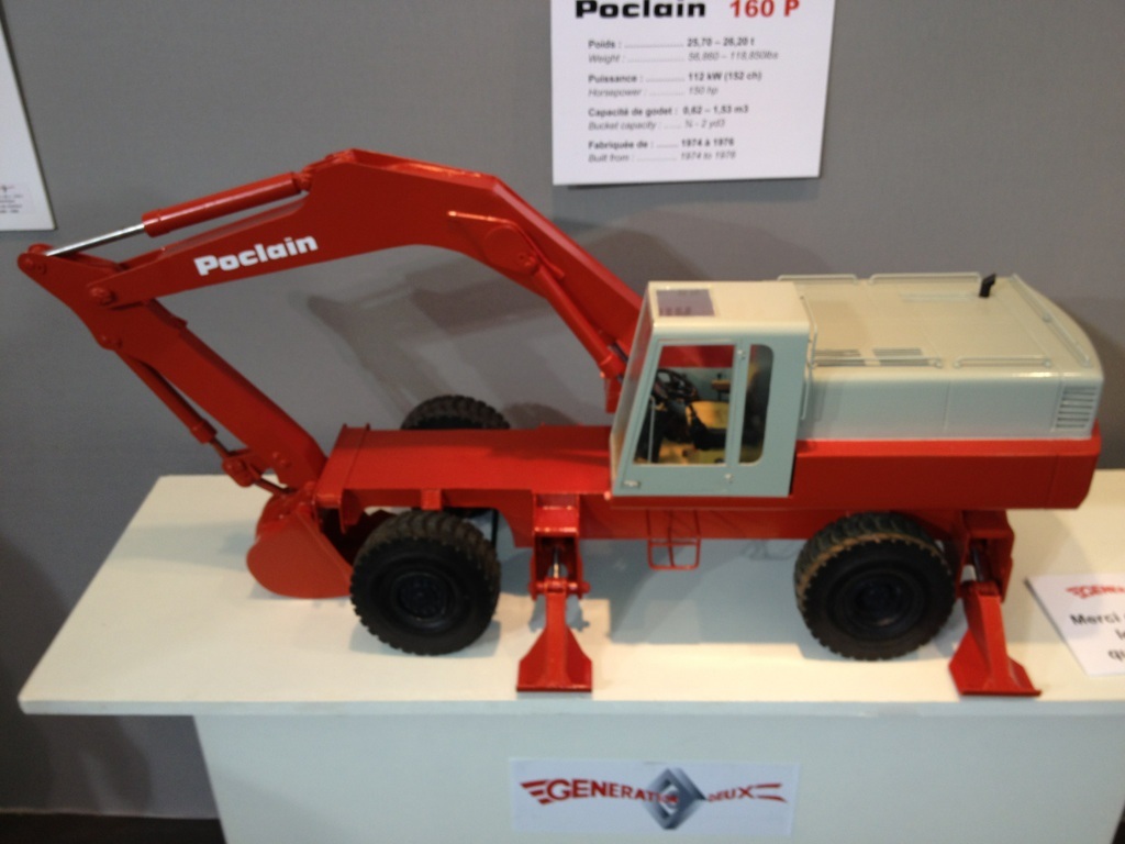 Poclain - JungleKey.fr Image #600