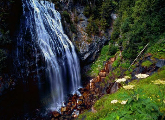 Amazing World Sites & Photography: Colorful Examples of Waterfall ...