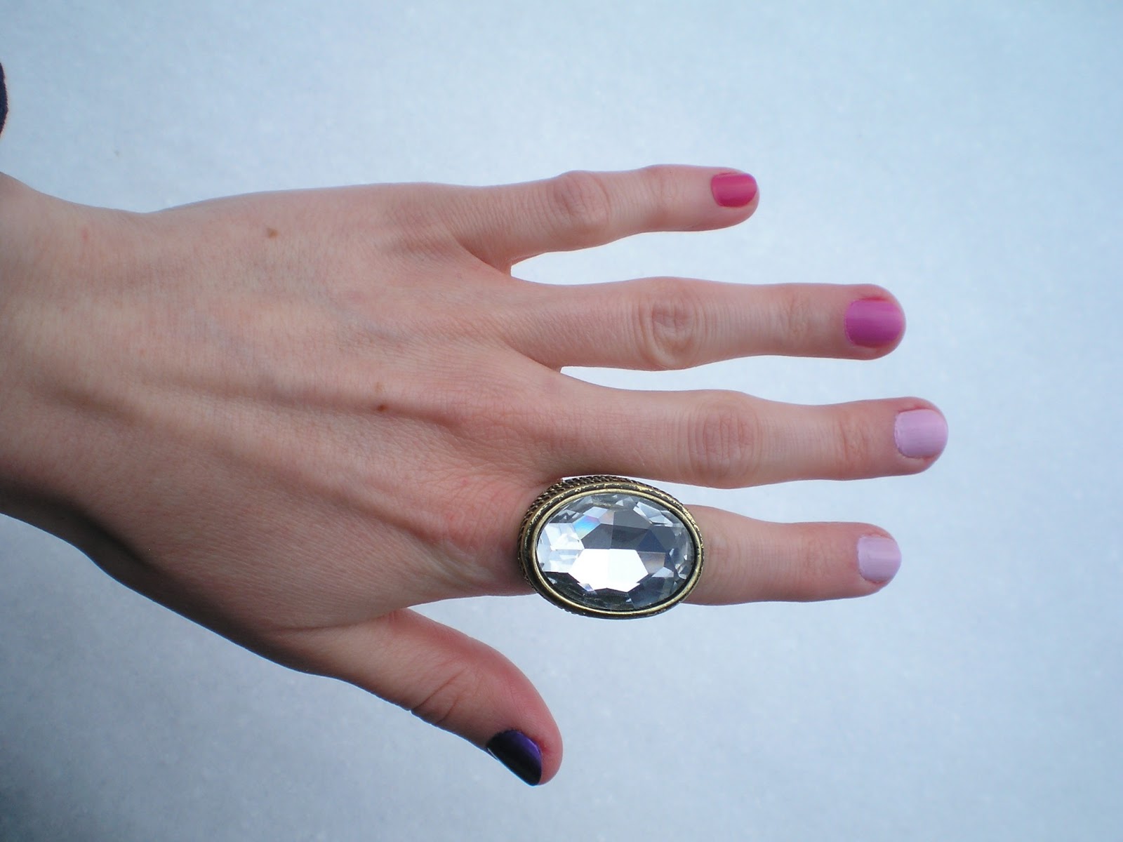 Erica's Fashion & Beauty: In A Flash Ring
