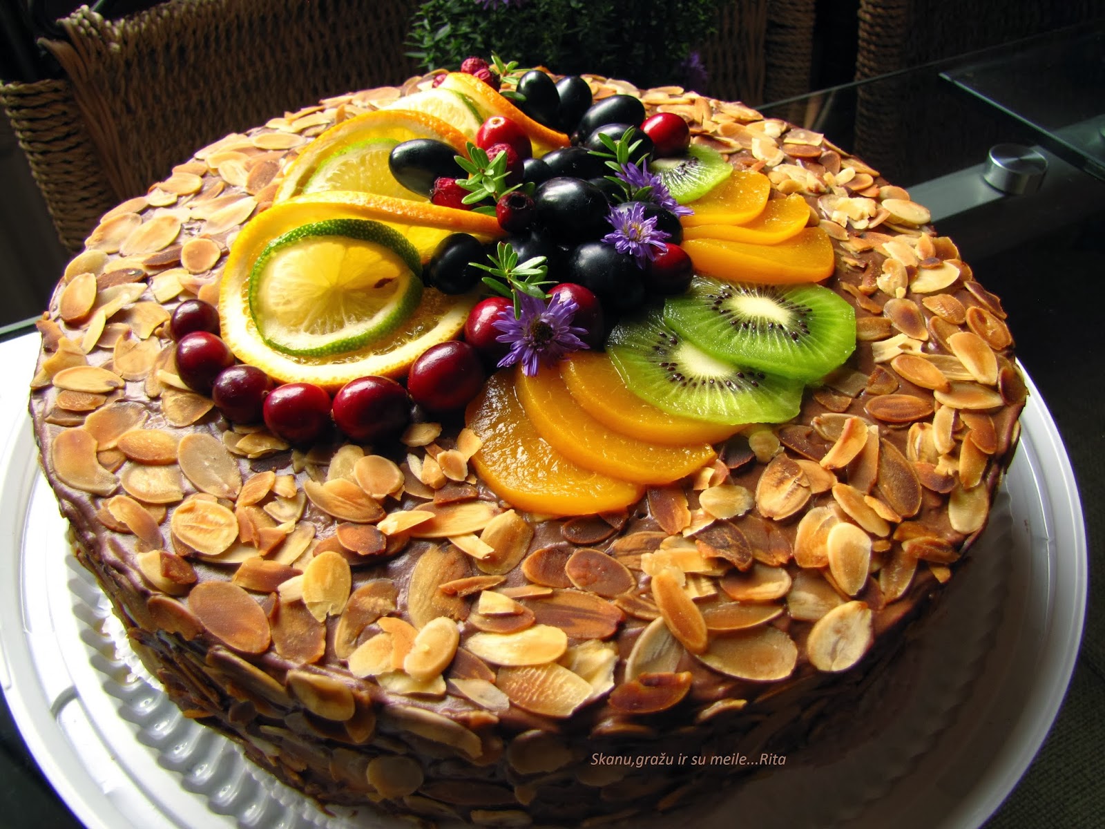 Ritos receptai : Medutis su vaisiais