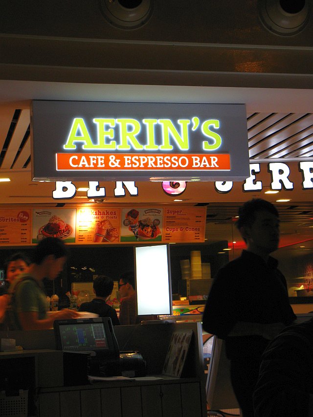Purple Taste: Aerin's Cafe and Espresso Bar @ Raffles City