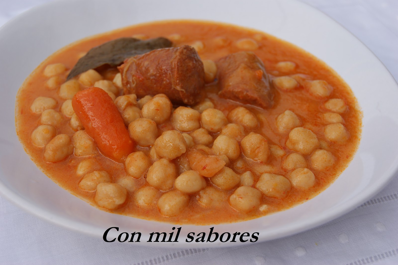 Con mil sabores: POTAJE DE GARBANZOS TRADICIONAL