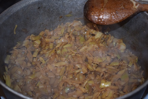 Cristina's world: Tocana de iepure cu pastai late