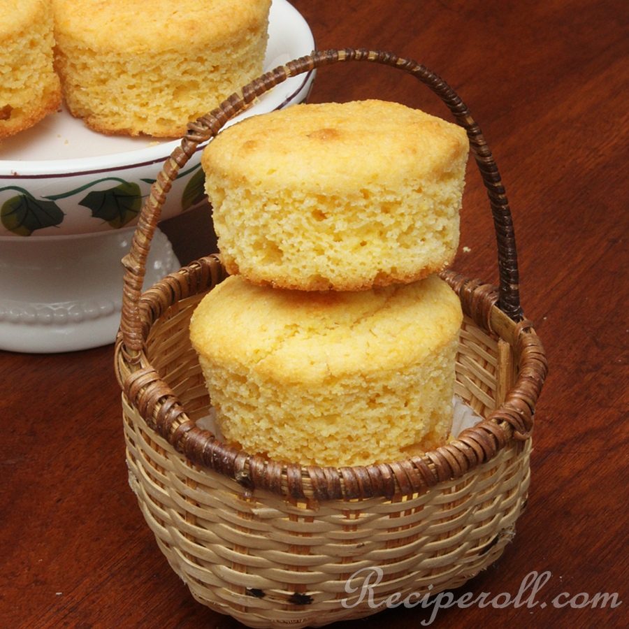 Basic Corn Muffins | Cornbread Muffins