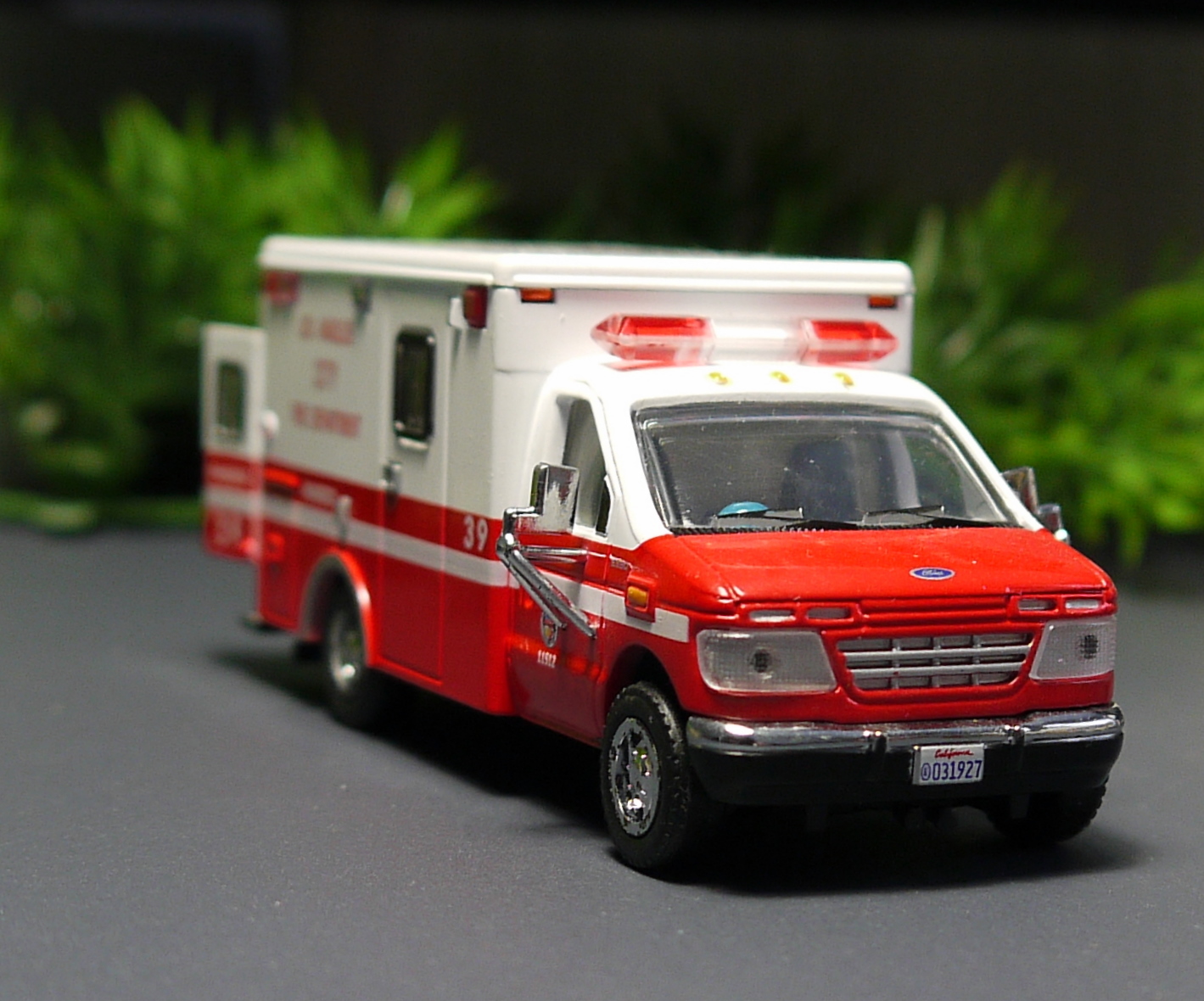 My Code 3 Diecast Fire Truck Collection: Ford E-350 Los Angeles Fire ...