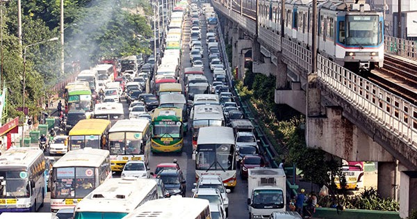 VIDEO: How to solve traffic problem within 100 days - The Summit Express