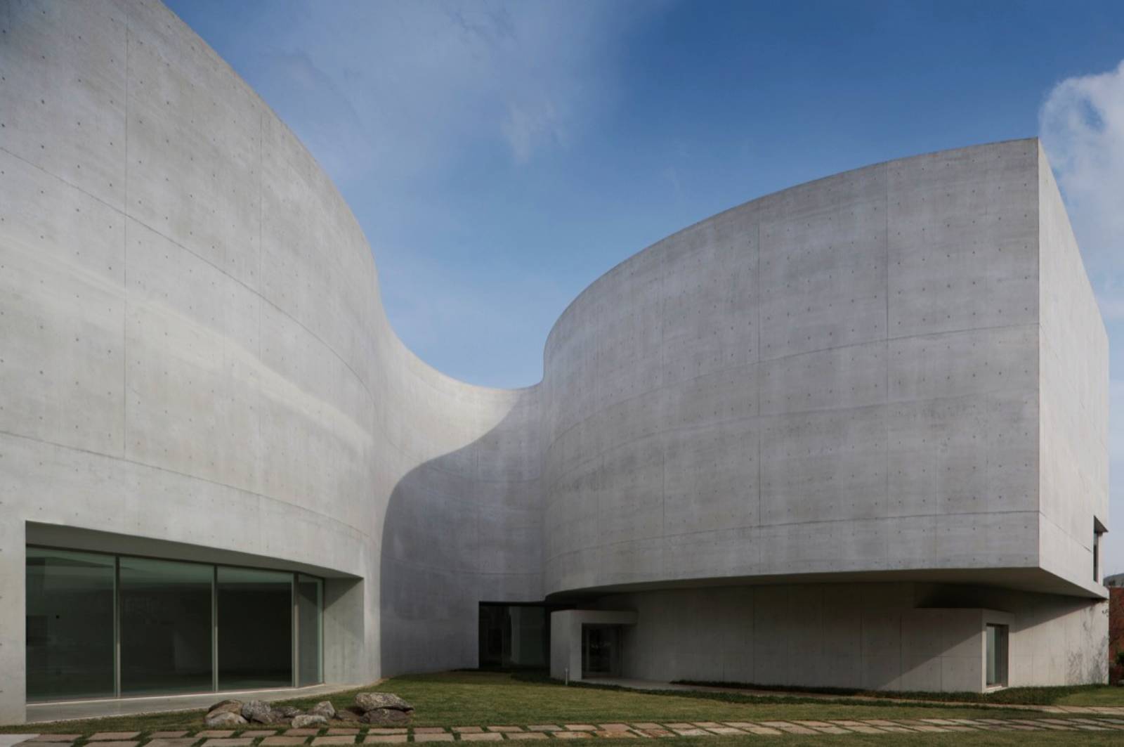 architecture now and The Future: MIMESIS MUSEUM BY ALVARO SIZA VIERA