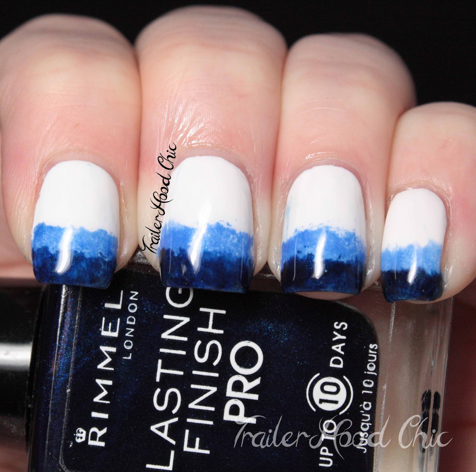 TrailerHood Chic: Blue & White Ombre/Gradient