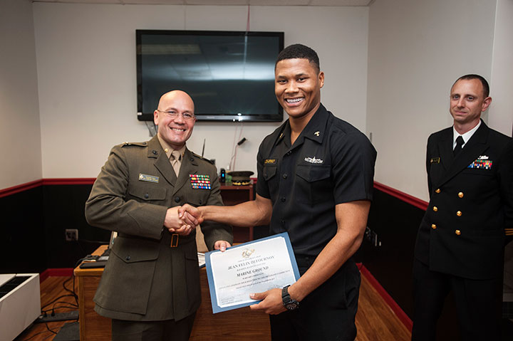 The Trident: Naval Academy Class of 2016 Receives Service Assignments