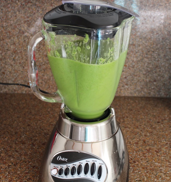 How to Make Muscat Green Smoothie | It has grown on me!