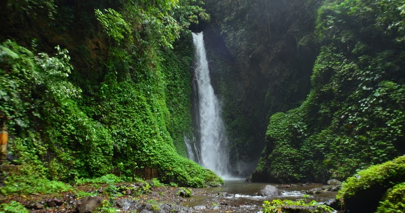 Curious case of a secret waterfall in Bali! [Identified: Colek Pamor ...