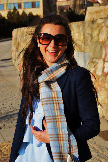 Entre Lazos y Vestidos: Azul Pastel