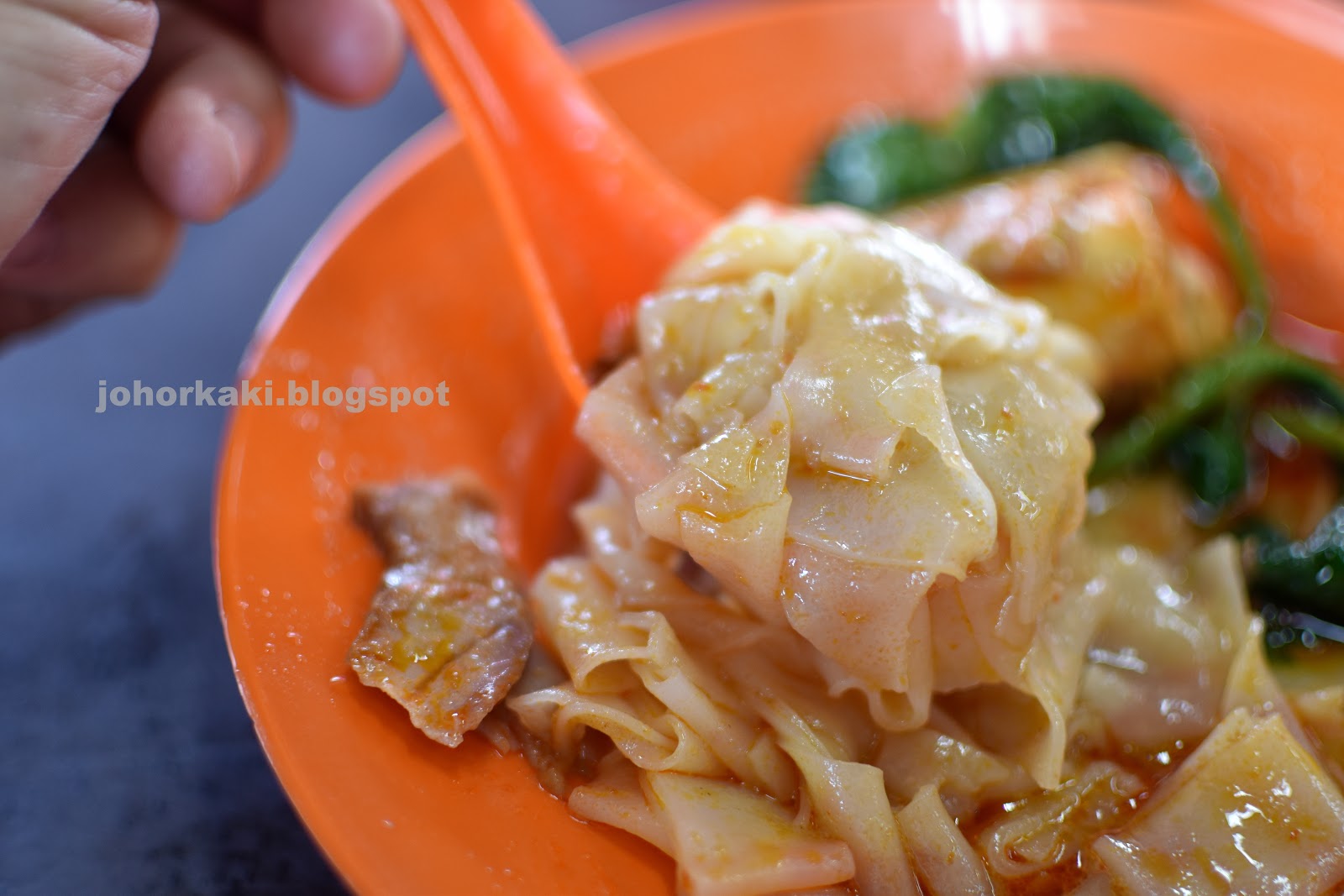Curry Sah Hor Fun at Kee Kim Huat Coffee Shop in Johor Bahru 成记咖哩河粉 ...