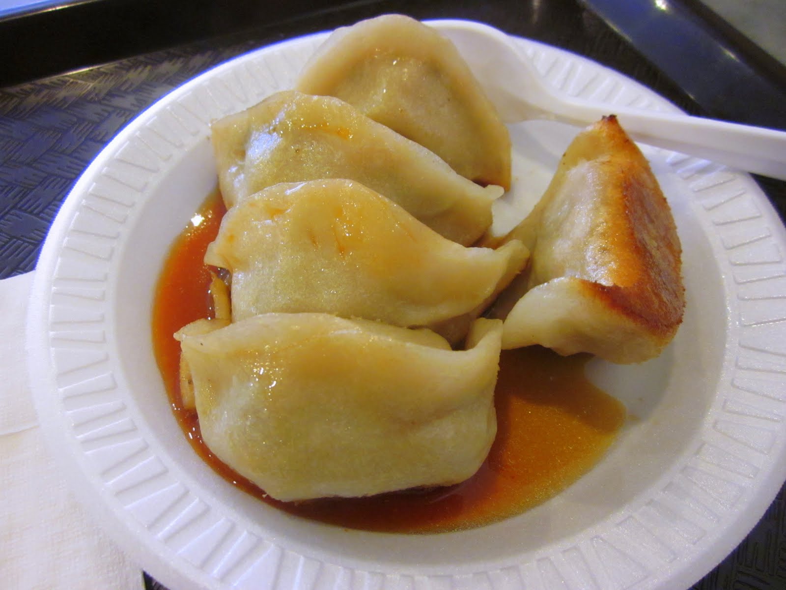 The Foodie Monster!: NYC Cheap Eats: $1 Dumpling Mini Throwdown! Who ...