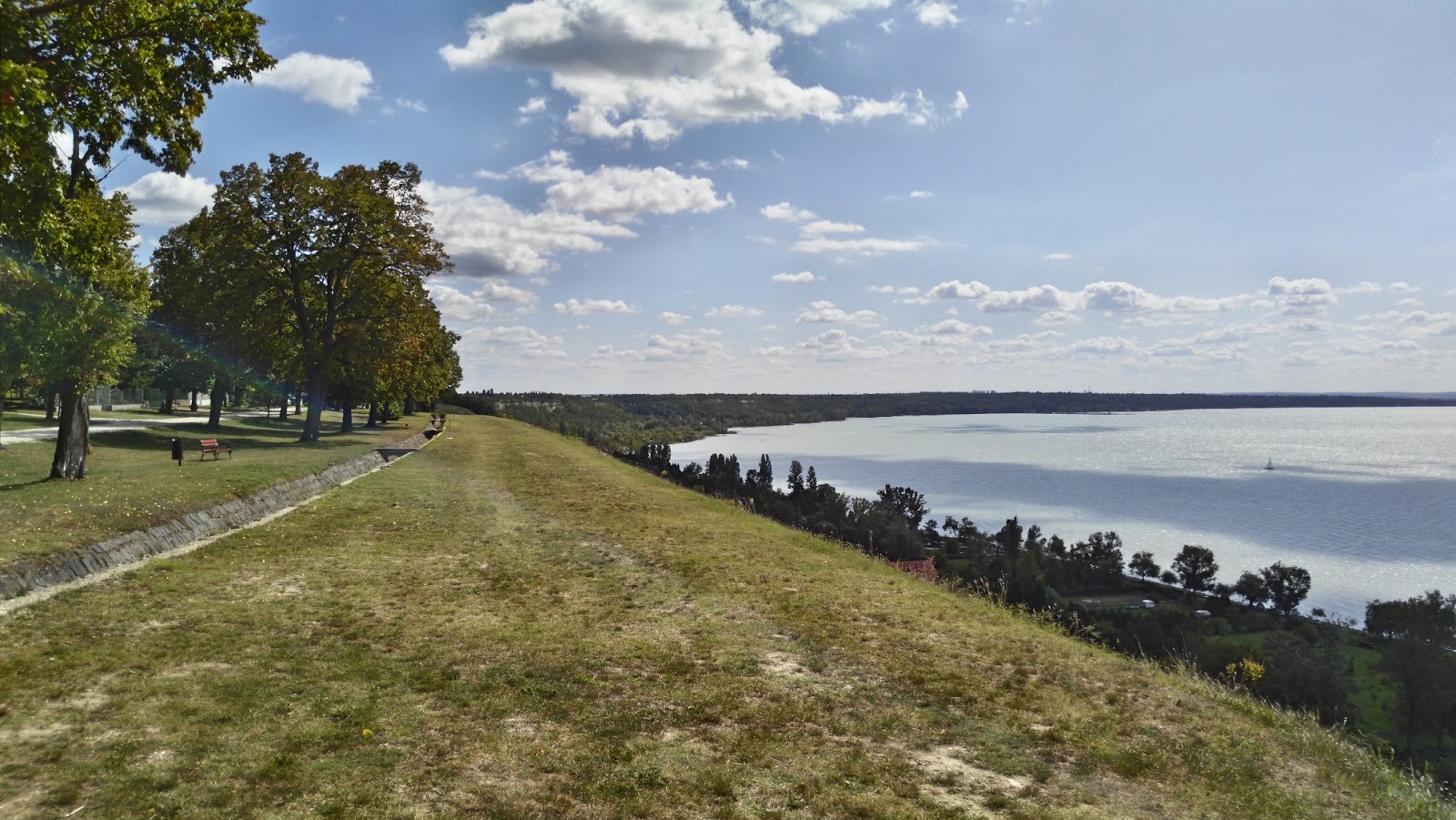 Természet és ember - Túrák, Élővilág, Látnivalók: Magaspartok ...