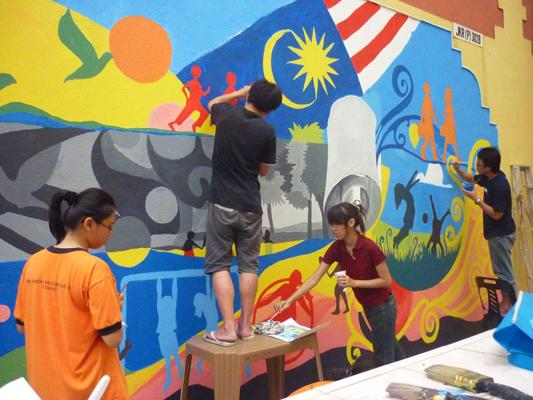 Campus News: Painting a message on the wall