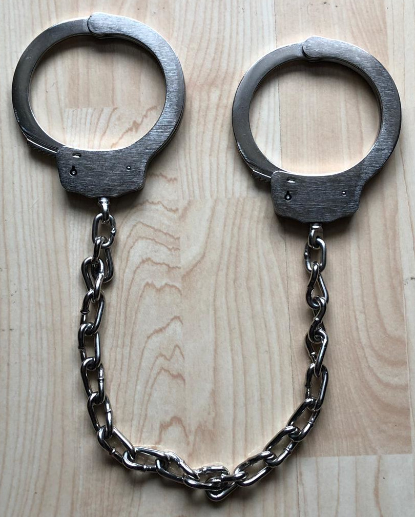 Ehe-Versklavung-und-Cuckold: Spielzeuge und deren Einsatz