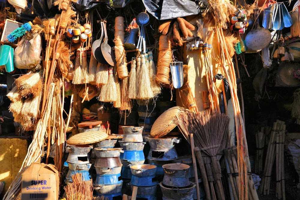 The Nomadic Pinoy: Tanzania: Biking in Musoma