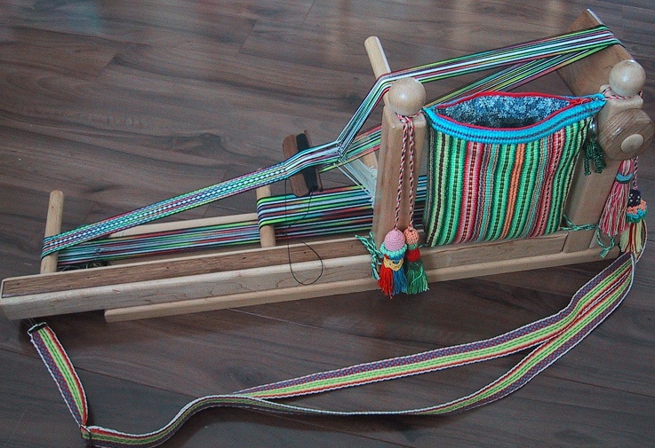 Hearts on Fibre: 4KCBWDAY1 House of Bee