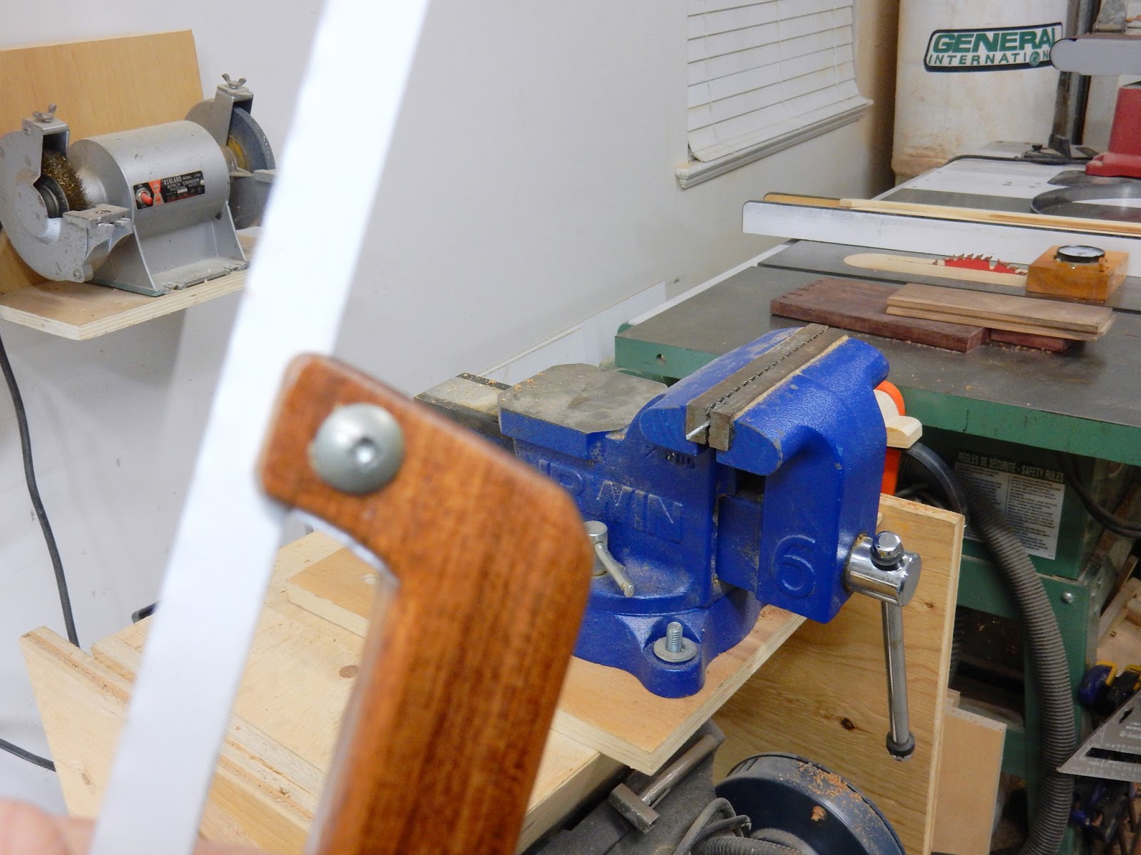 Jax Design: How to make mini hacksaw with wood handle