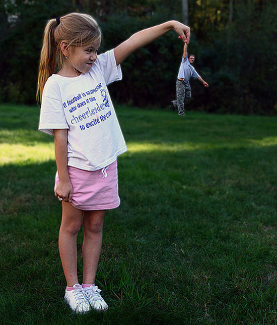 Create Cool Photos: Forced Perspective Photography Ideas And Techniques
