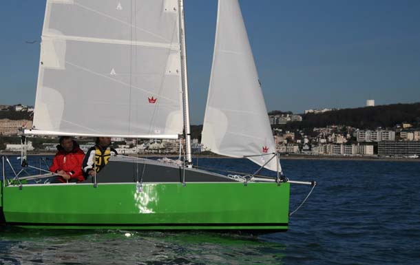 Micro Cruisers: Cartoon 400: