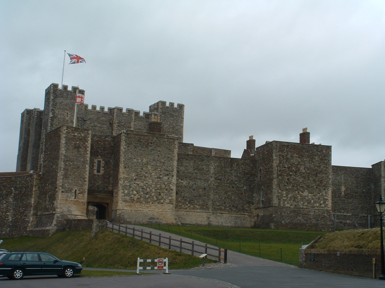 GRIM HISTORIES: Legends of Dover Castle