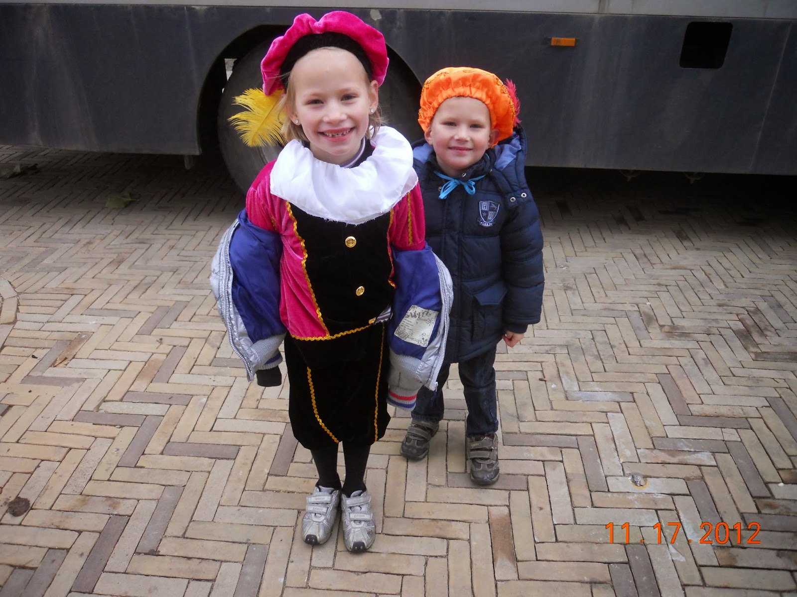 Belgium Netherlands Mission: Pictures of Sinta Klass and zwarte Piet
