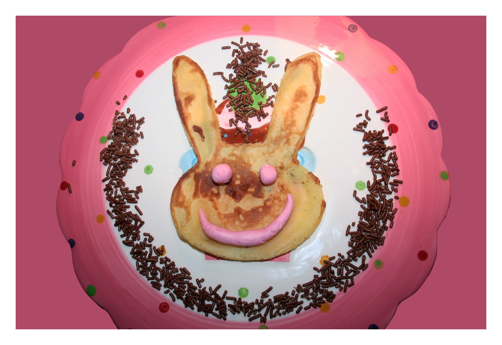 Eileen: Me and my boyfriend made BUNNY PANCAKES