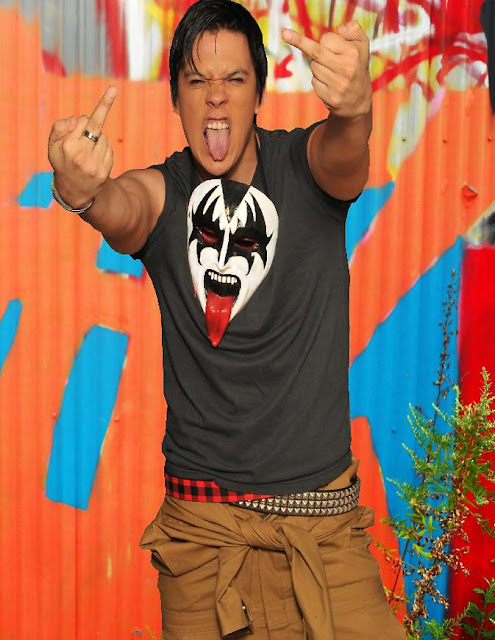 ♥: Nuevo Photoshoot de Chaske Spencer Para OUCH Magazine